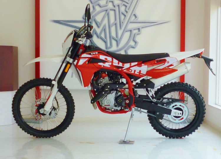【静岡店】SWM RS125R 入荷致しました。 ｜新着情報｜MVアグスタ(MV AGUSTA)、ハスクバーナ(Husqvarna)、イタル ...